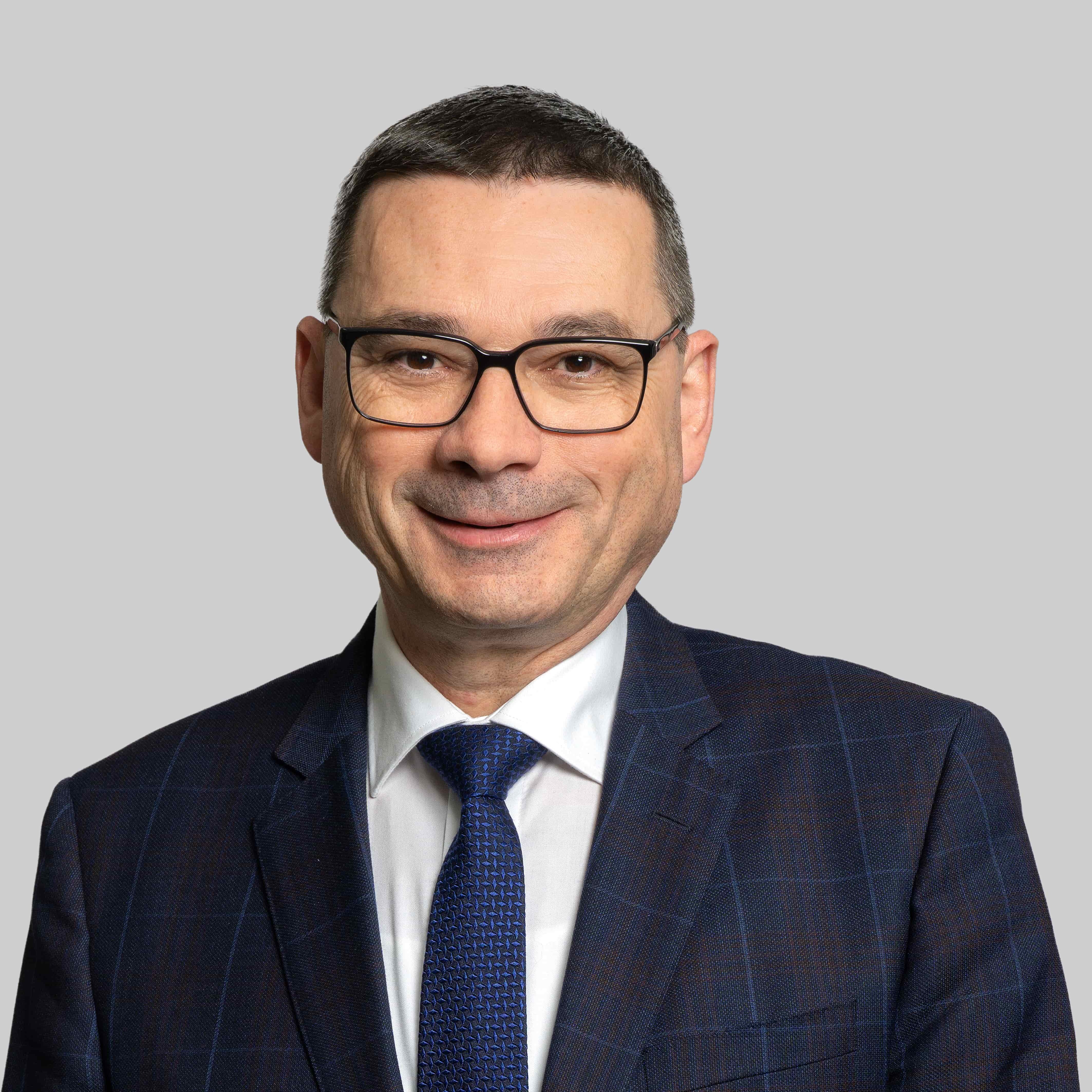 Kultur- und Sozialstiftung · F. G. Pfister Holding